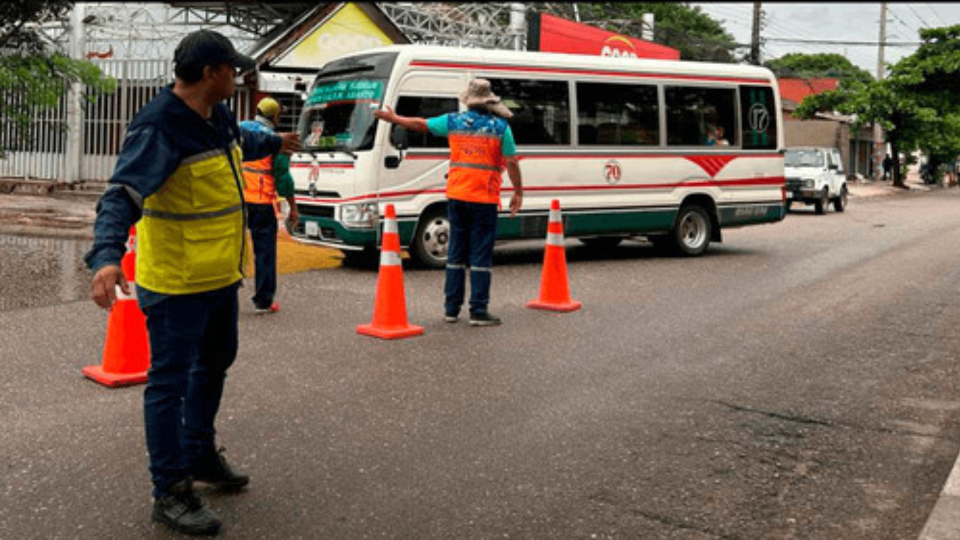 Se mantienen los controles sobre el pasaje y las líneas de micros ...